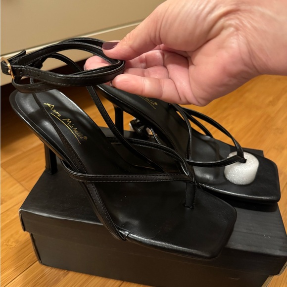 Anne Michelle | Shoes | Anne Michelle Kitten Heels Black | Poshmark